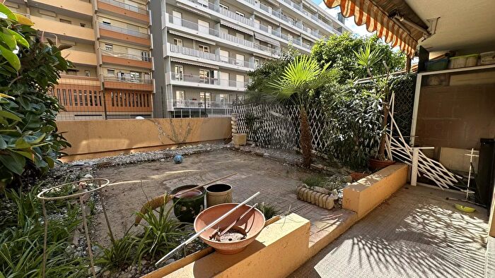 Menton, Hôtel de Ville, Vieille Ville, Musée, Madone, Carnolès - Appartement 1 pièce à vendre