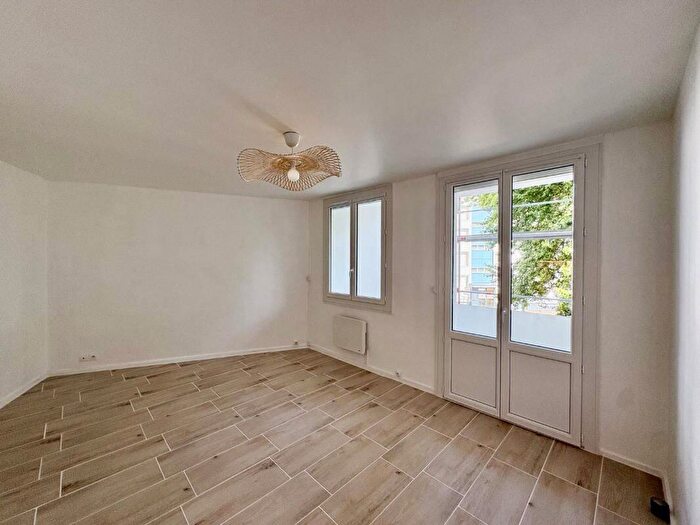 Les Bords de Loire, Roanne : Appartement 2 pièces à louer