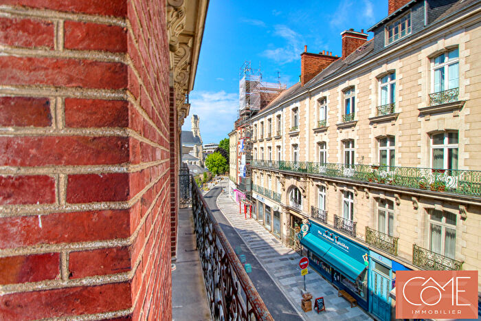 Appartement 5 pièces à Quartiers Centre, Saint-Anne, à vendre