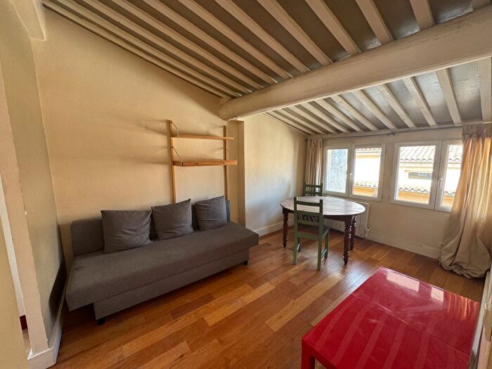 Appartement 2 pièces à Aix-en-Provence, Centre-ville, à louer