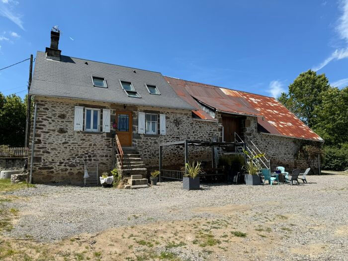 Maison à vendre - Saint-Hilaire-Foissac - 5 pièces - 2 chambres