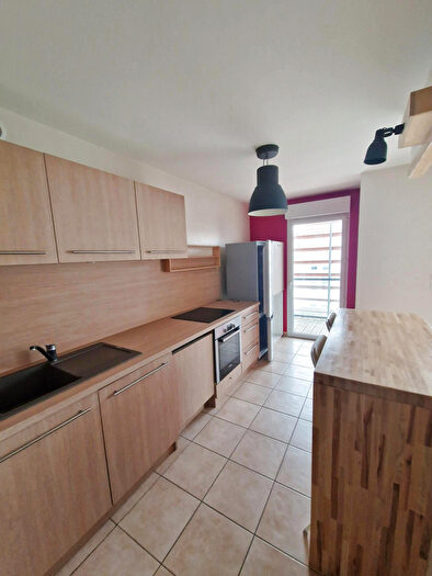 Appartement à louer - La Roche-sur-Yon, Pyramides, Jean-Yole - 3 pièces - 2 chambres