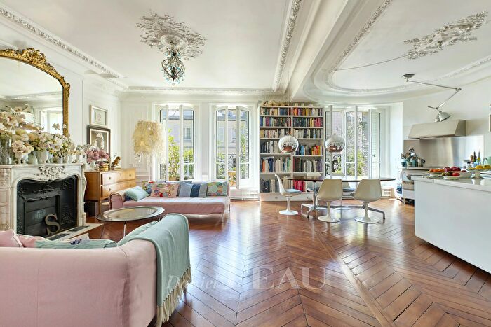Appartement 6 pièces à Paris 9ème, Lorette, Martyrs, à vendre