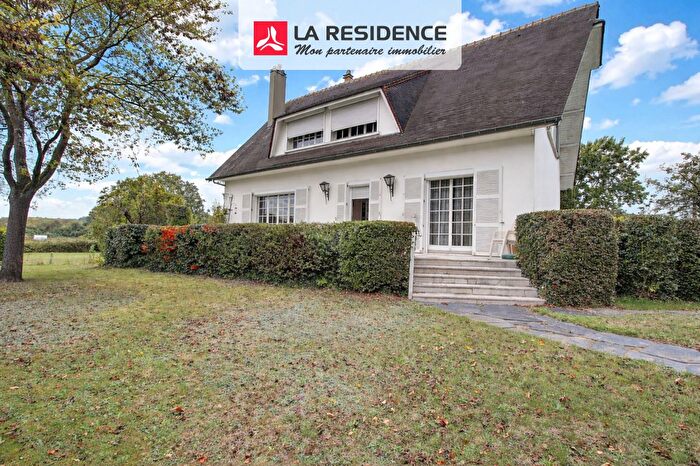 Maison à vendre - Oissel - 9 pièces - 5 chambres