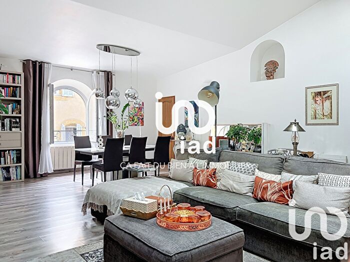 Appartement à vendre - Salon-de-Provence, Centre-ville - 4 pièces - 3 chambres