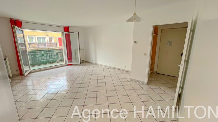 Appartement 4 pièces à Villeneuve-la-Garenne, Est, à vendre