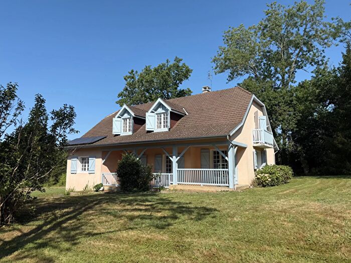 Maison 7 pièces à vendre à Salies-de-Béarn