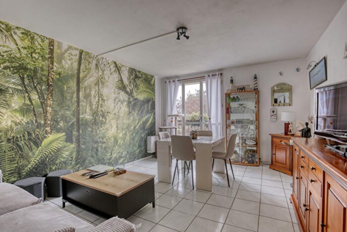 Appartement à vendre - Taverny, Les Lignières, Mermoz, Les Ecouardes - 5 pièces - 4 chambres