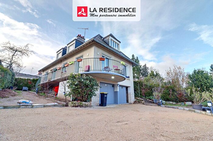 Maison à vendre - Saint-Gervais-la-Forêt - 6 pièces - 5 chambres