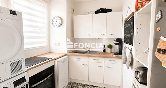 Appartement 3 pièces à Château-Thierry, Centre-ville, à vendre