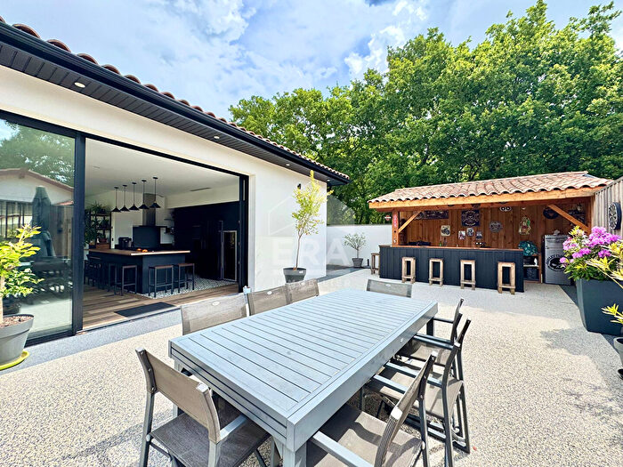 Gujan-Mestras, Mestras - Maison 5 pièces à vendre