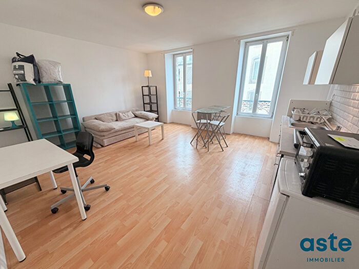 Appartement 1 pièce à louer à Brest, Saint-Marc, Kérampéré
