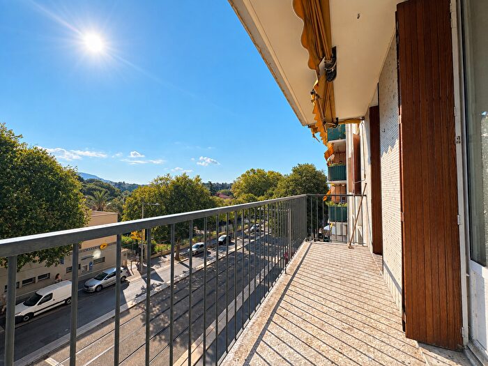 Appartement 2 pièces à vendre - Nice, Saint-Sylvestre