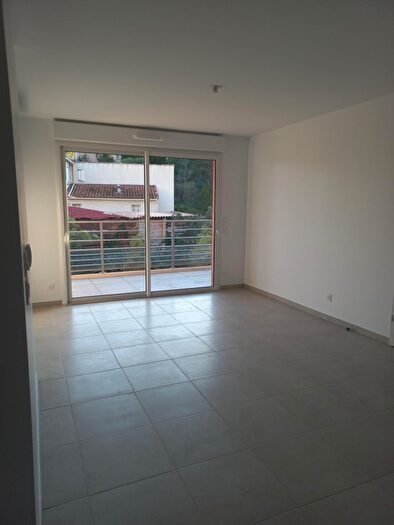 Appartement à louer - Cavalaire-sur-Mer, Pierrugues, Mannes, Canissons - 3 pièces - 2 chambres