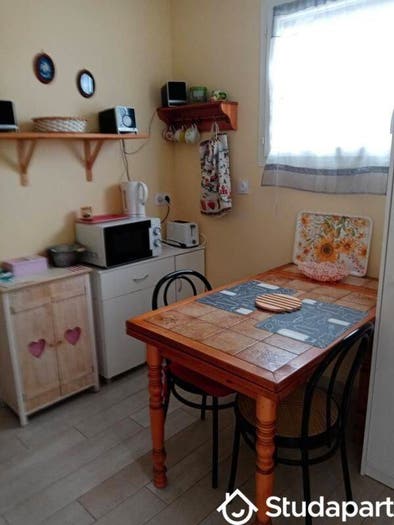 Appartement 1 pièce à Nord, Apt, à louer