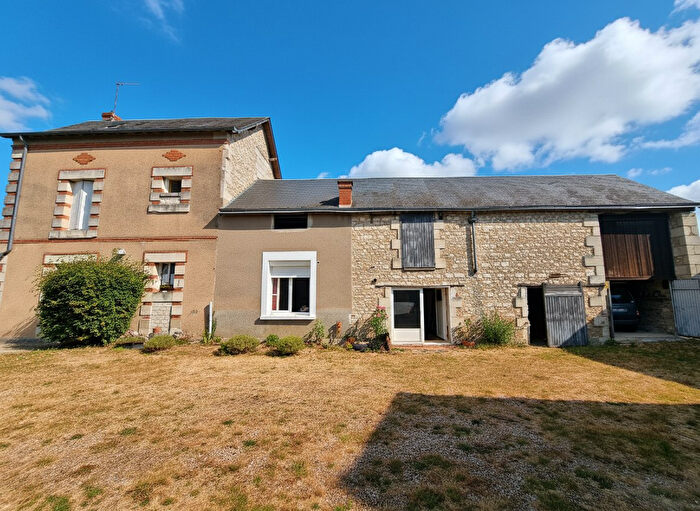 Maison à vendre - Thuré - 5 pièces - 3 chambres