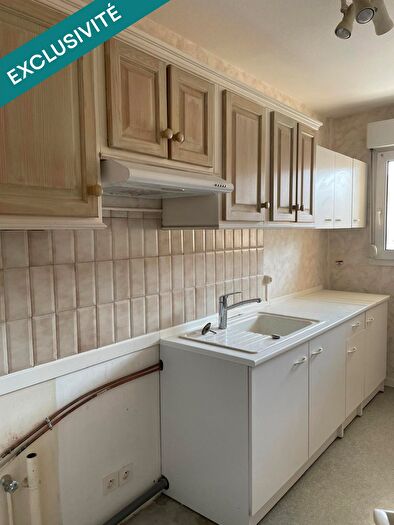 Appartement 2 pièces à Bourges, Centre-ville, Charlet, Lahitolle, Pignoux, Sembat, à vendre
