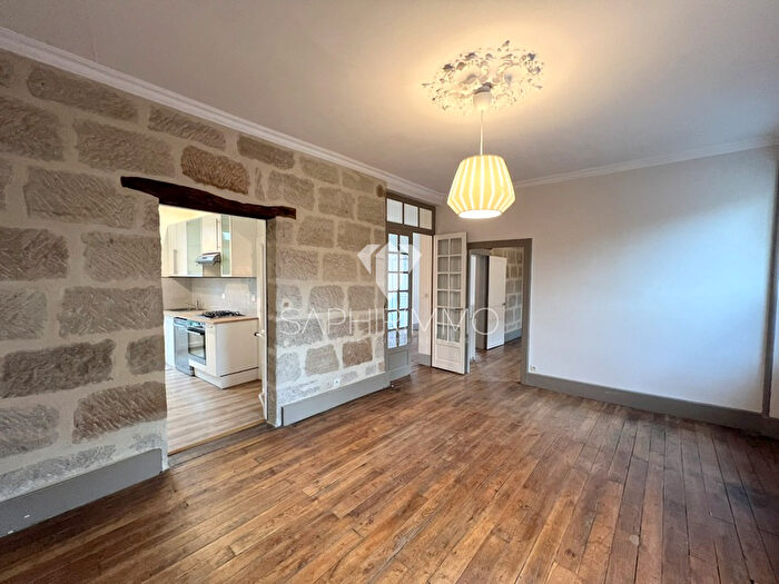 Maison 9 pièces à vendre - Brive-la-Gaillarde
