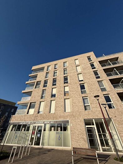 Appartement à louer - Amiens - 2 pièces - 1 chambre