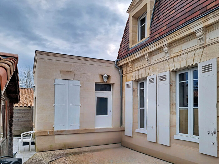Maison à vendre - Le Taillan-Médoc - 5 pièces - 4 chambres