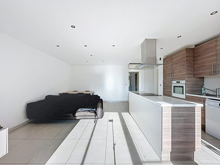 Appartement à vendre - Le Cannet, Garibondy - 3 pièces - 2 chambres