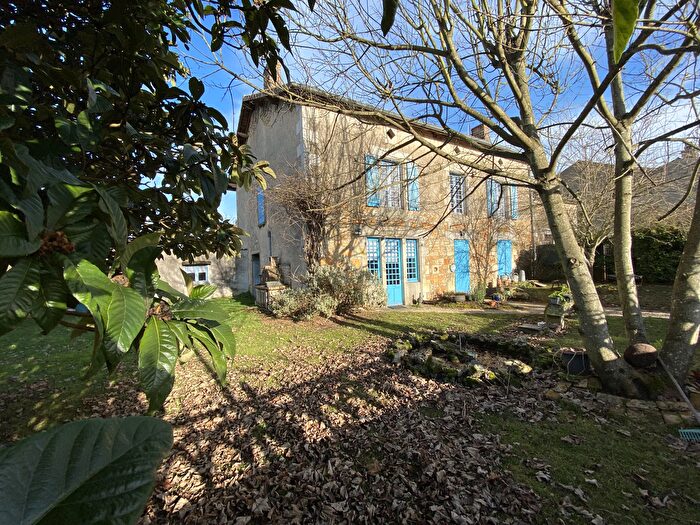 Maison 6 pièces à vendre à Lhommaizé