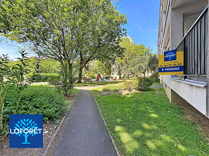 Appartement 3 pièces à vendre - Évry, Parc aux Lièvres