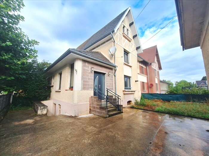 Saint-Jean-lès-Longuyon - Maison 6 pièces à vendre
