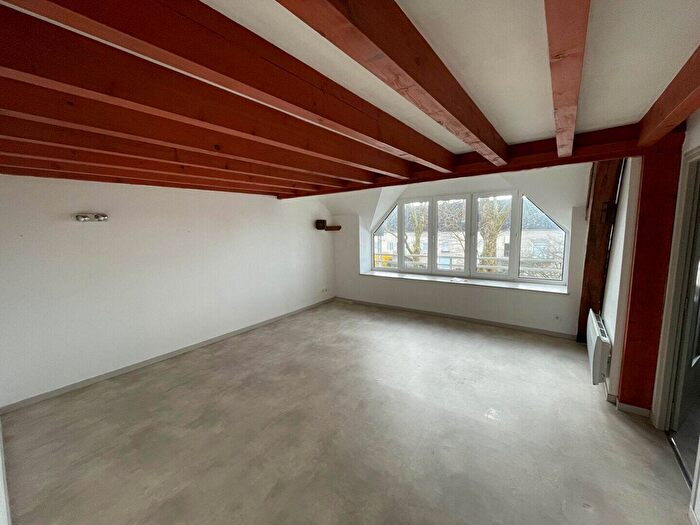 Appartement à louer - Arc-lès-Gray - 4 pièces - 3 chambres