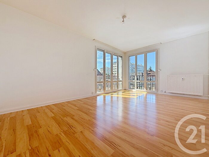 Troyes, Jules Guesde : Appartement 3 pièces à louer