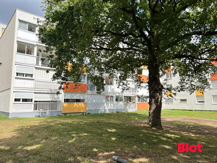 Appartement à vendre - Quartiers Sud-Est, Le Blosne - 3 pièces - 2 chambres