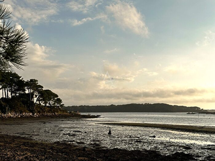 Maison à vendre - Locoal-Mendon - 6 pièces - 3 chambres