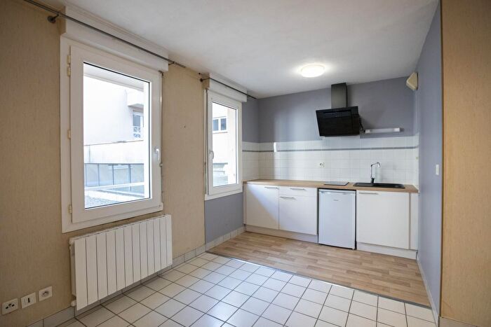 Rodez, Centre historique, Vieux-Rodez : Appartement 1 pièce à louer
