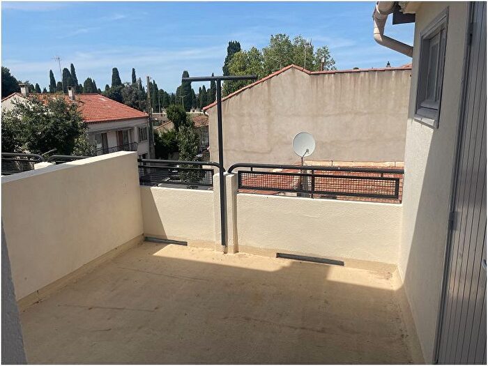 Appartement à louer - Béziers, Perch des Moulins, Font Neuve, Terries - 3 pièces - 2 chambres