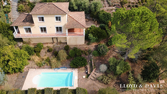 Maison 5 pièces à Montauroux, à vendre