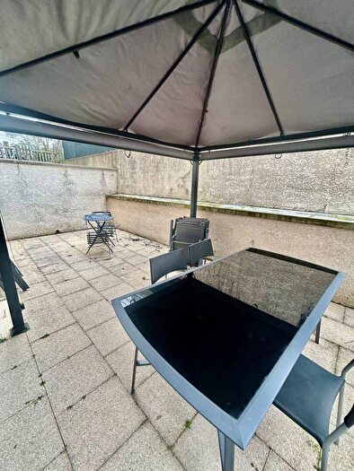 Appartement à louer - Centre Ville Est, Thonon-les-Bains - 2 pièces - 1 chambre