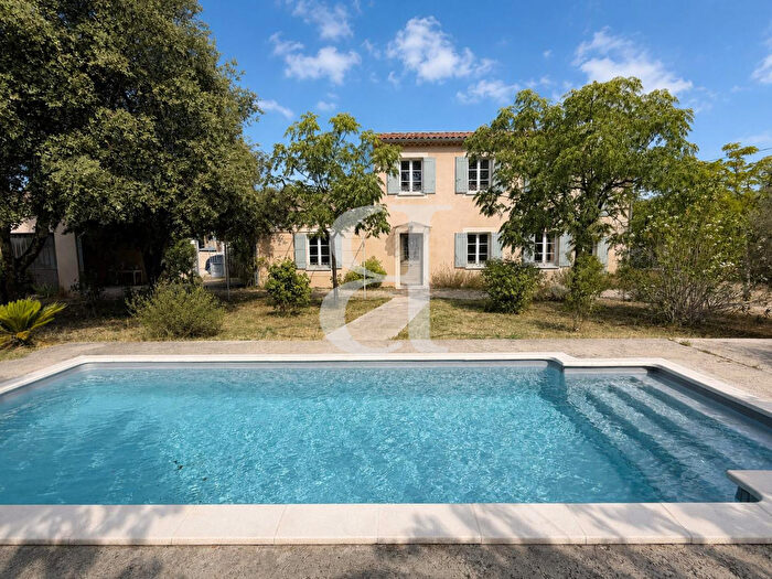 Carpentras, Serres, Peyrière : Maison 8 pièces à vendre