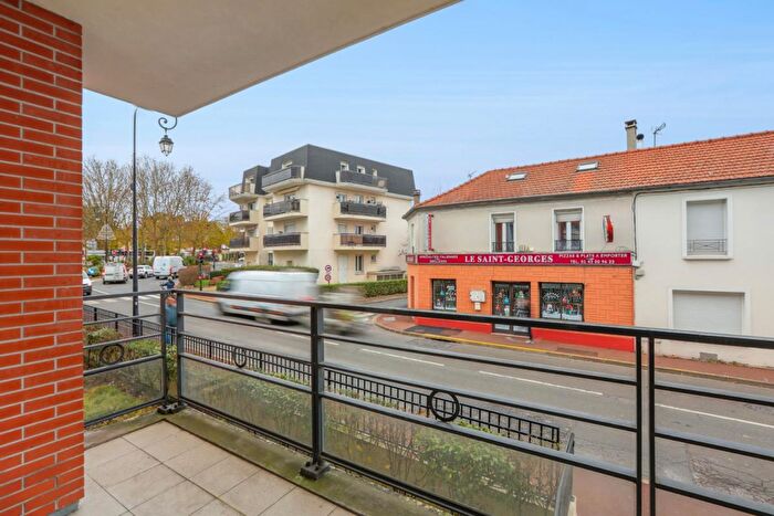 Appartement à vendre - Neuilly-Plaisance, Eglise, Gare - 2 pièces - 1 chambre