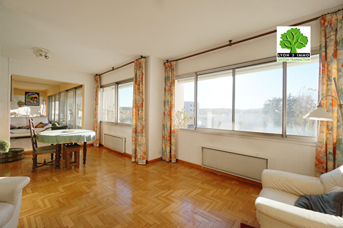 Appartement à vendre - Francheville, Bel-Air, La Plaine - 4 pièces - 2 chambres