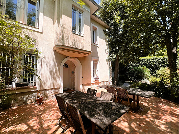 Maison 6 pièces à Aix-en-Provence, Centre-ville, à vendre