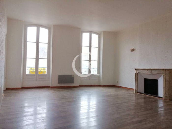 Hyères : Appartement 3 pièces à louer