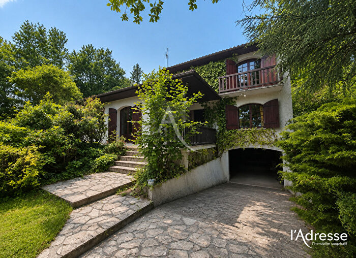 Maison 7 pièces à Léognan, à vendre