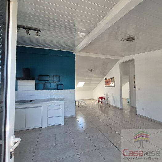 Le Tampon, Centre-ville - Appartement 3 pièces à vendre