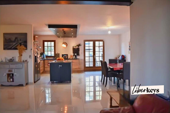 Maison à vendre - Tourves - 6 pièces - 4 chambres