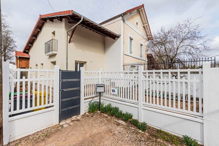 Maison à vendre - Créteil, Bords de Marne - 3 pièces - 2 chambres