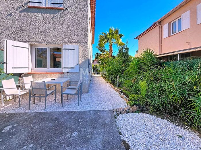 Appartement à vendre - Antibes - 2 pièces - 1 chambre