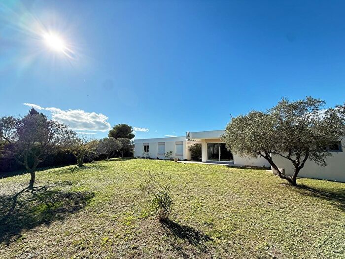 Maison à vendre - Fos-sur-Mer, Mègle - 6 pièces - 5 chambres