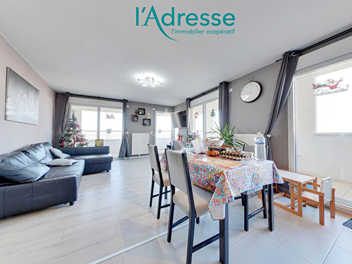 Appartement à vendre - Noisy-le-Grand, Ouest - 4 pièces - 3 chambres