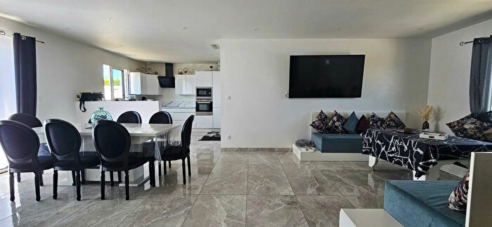 Maison à vendre - Bergerac, La Madeleine, Naillac, Cavaille, Aéroport - 4 pièces - 3 chambres