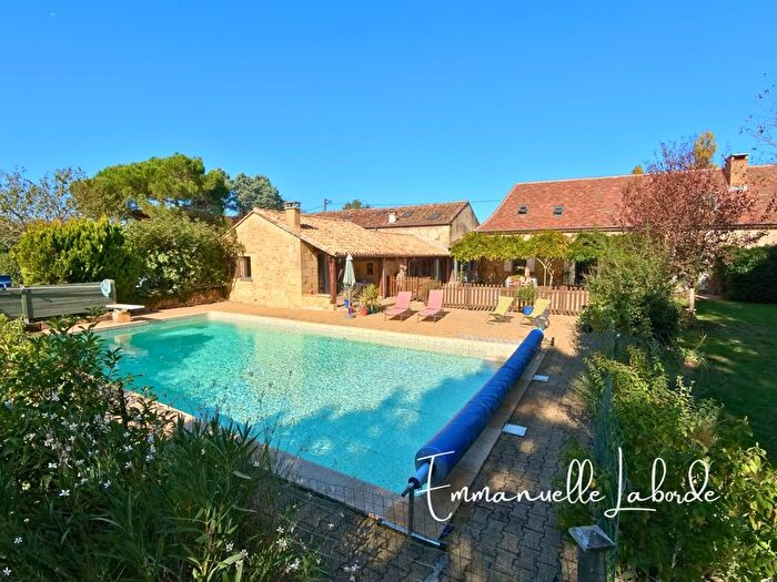 Maison à vendre - Cours-de-Pile - 10 pièces - 6 chambres